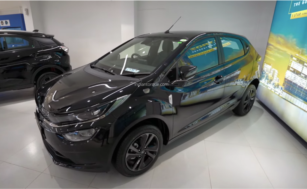 Tata Altroz Dark Edition Launched In XT & XZ+ Variants | Prices ...